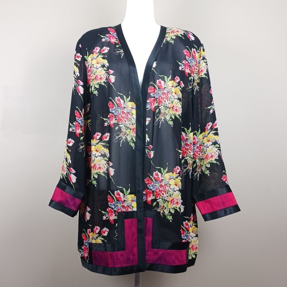 Maggie Shepherd | Tops | Maggie Shepherd Floral Bohemian Mix Media ...